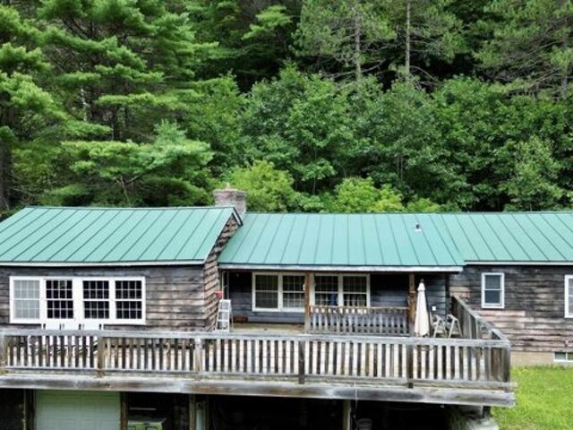 Pomfret Rd, Pomfret, Home For Sale