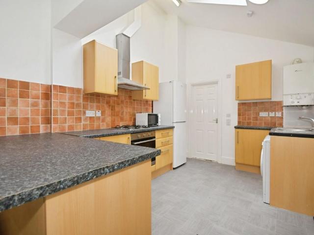 Pomona Street, Ecclesall, Sheffield S11, 5 bed shared accommodation to rent, £1,550 pcm | PrimeLocation