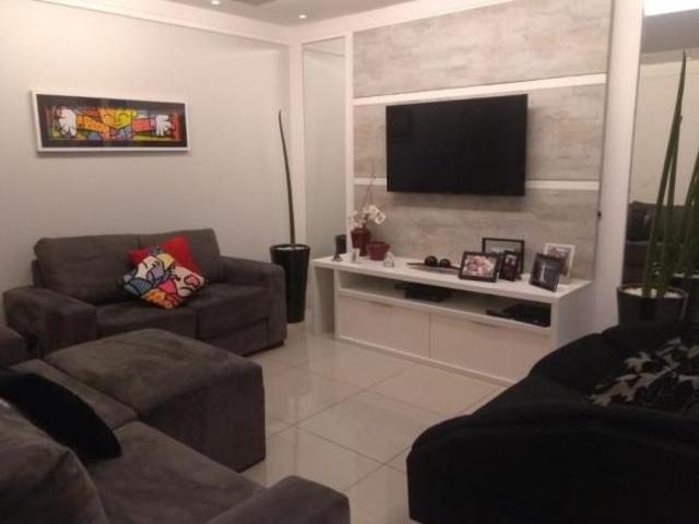 Pompeia 147 m2, 3 dorms, Suite, Sala 3 ambs, Varanda, Coz. Planejada, Dependencias
