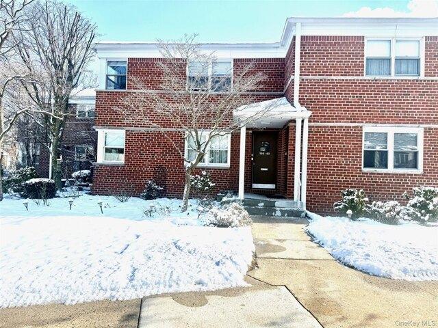 Pompeii Ave Unit B, Hollis, Property For Sale