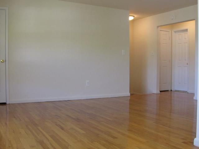 Pompton Hills 1 Bedroom Apartment for Rent at 615 Hamburg Tpke, Pompton Lakes, NJ 07442