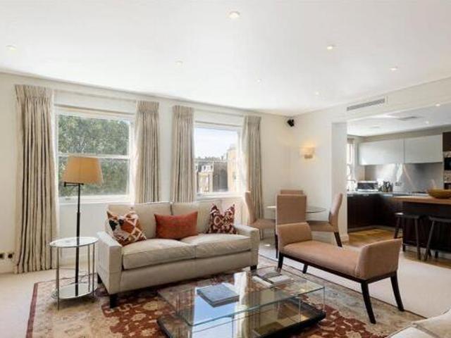 Pont Street, Knightsbridge, 2 Bedroom Apartment