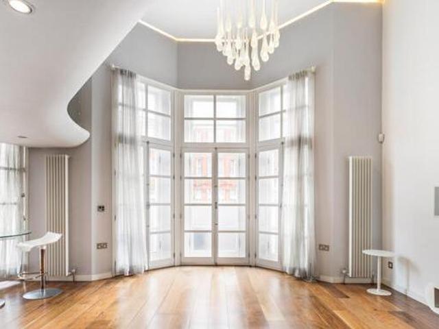 Pont Street, London, 2 Bedroom Flat