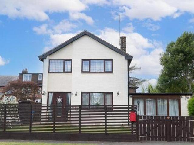 Pont View, Ponteland, 3 Bedroom Detached