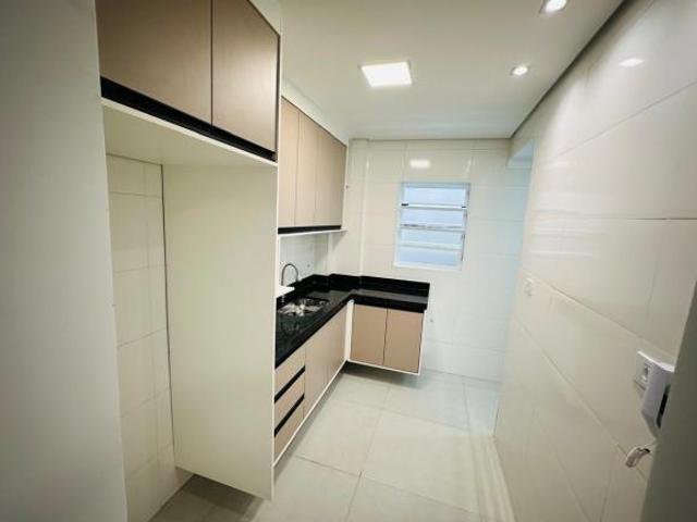 PONTA DA PRAIA APARTAMENTO 02 DORMITÓRIOS SUITE 1 VAGA COLETIVA MODERNO PRAIA R