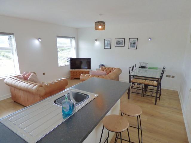 Pontargothi, Carmarthen, Carmarthenshire SA32, 2 bed flat to rent, £795 pcm | PrimeLocation