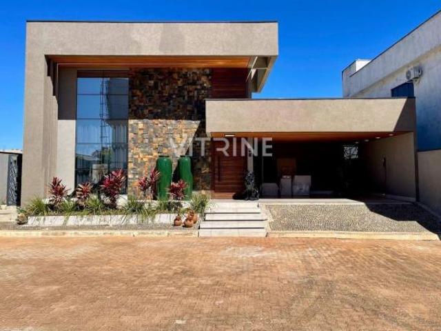 Ponte Alta Rua JK Casa 4 suítes com closet