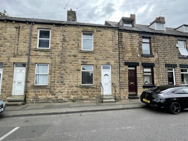 Pontefract Road, Barnsley 2 bed terraced house to rent £650 pcm £150 pw