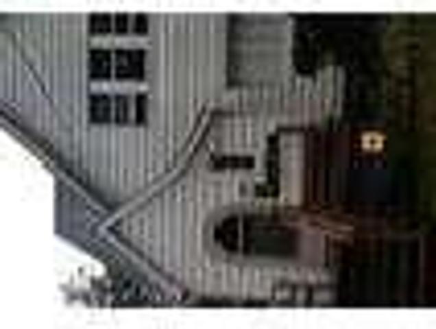 Pontiac Nice very spacious 2 Bedroom apartment in duplex. $775/mo