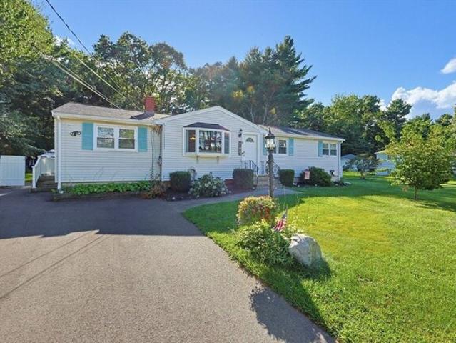 Pontiac Rd, Walpole, Home For Sale