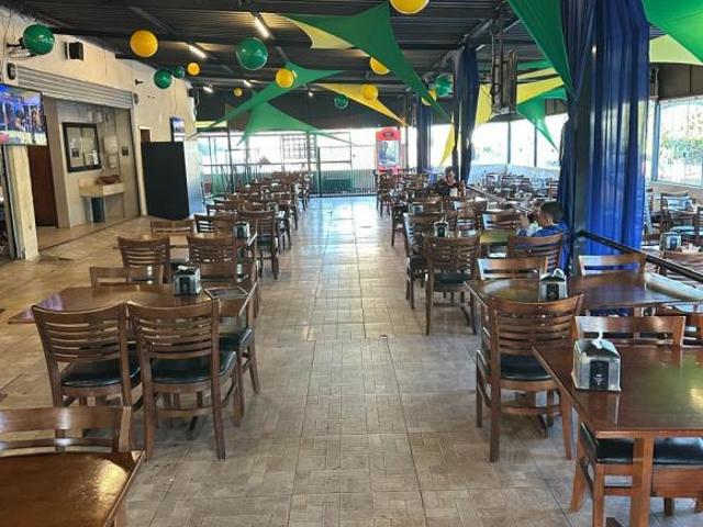 Ponto Comercial QS 306 Samambaia Sul Restaurante e Petiscaria
