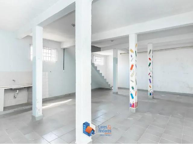 Ponto em Balneário São Francisco, São Paulo/SP de 305m² à venda por R$ 1.099.000,00