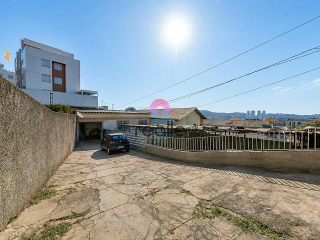 Ponto em Caiçaras, Belo Horizonte/MG de 256m² à venda por R$ 579.900,00