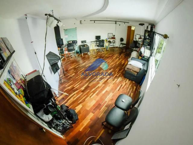 Ponto em Centro, São José dos Campos/SP de 984m² à venda por R$ 2.599.900,00 ou para locação R$ 15.000,00/mes