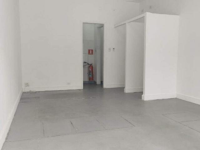 Ponto em Matriz, Mauá/SP de 30m² para locação R$ 2.000,00/mes