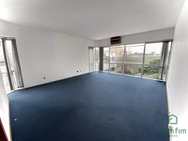 Ponto em Navegantes, Porto Alegre/RS de 54m² à venda por R$ 108.000,00