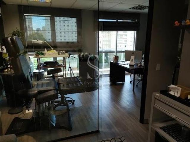 Ponto em Pinheiros, São Paulo/SP de 42m² à venda por R$ 598.000,00
