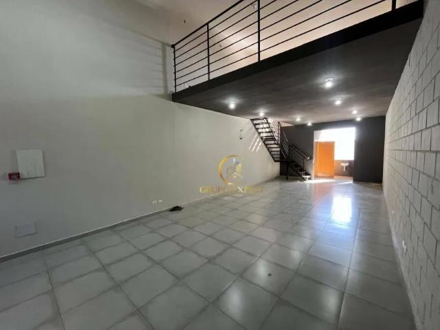 Ponto para Locação com 140m², com Versatilidade e Visibilidade no Jardim das Indústrias – Loja/Galpã