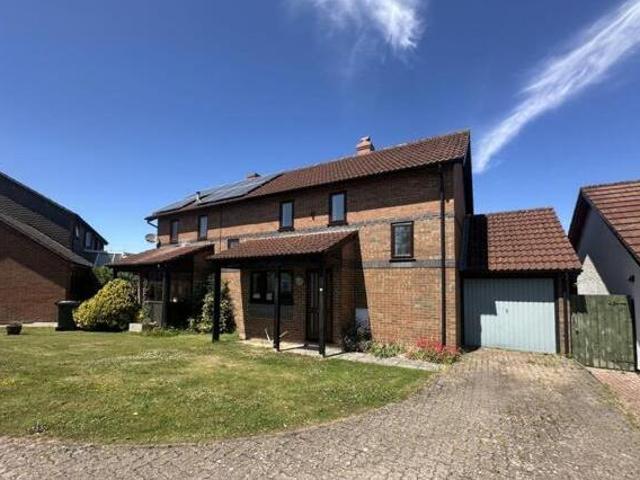 Pontwilym, Brecon, 2 Bedroom Semi detached
