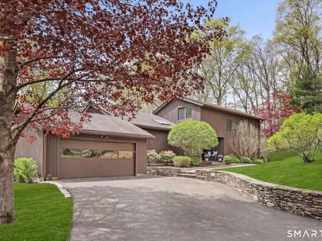 Pony Trail Rd, Stamford, Home For Sale