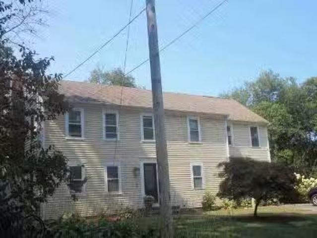Pond Meadow Dr