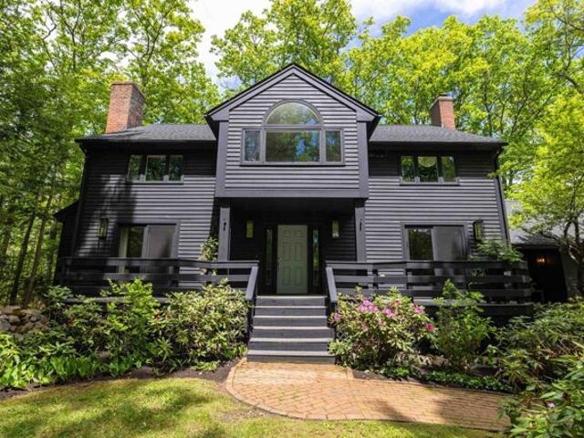 Pond Place Ln, Concord, Home For Sale
