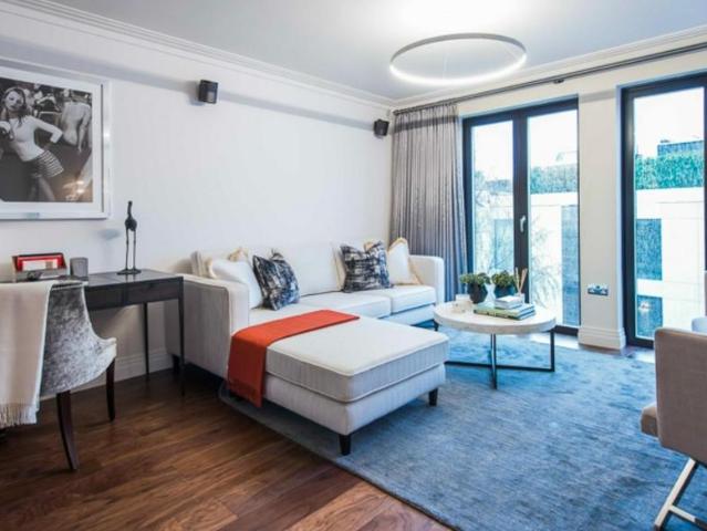 Pond Place, 161 Fulham Road, London SW3 2 bed flat to rent £6,002 pcm £1,385 pw