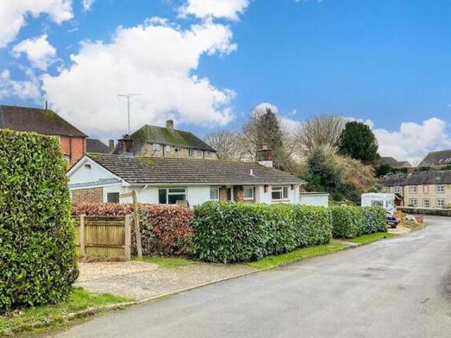 Pond Rise, West Chiltington, 2 Bedroom Detached