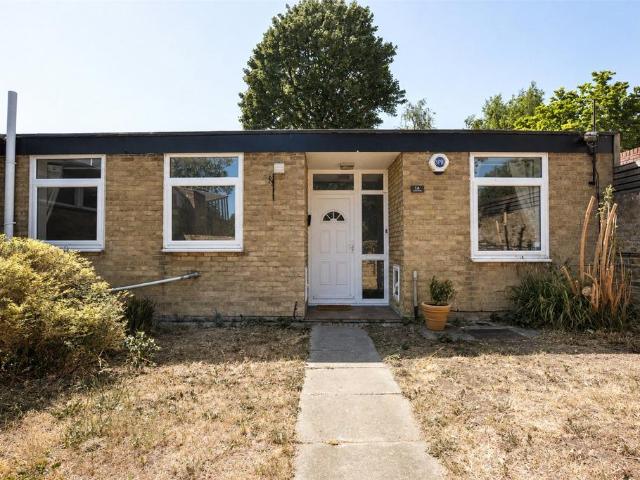 Pond Road, London, SE3 3 bed bungalow to rent £2,400 pcm £554 pw