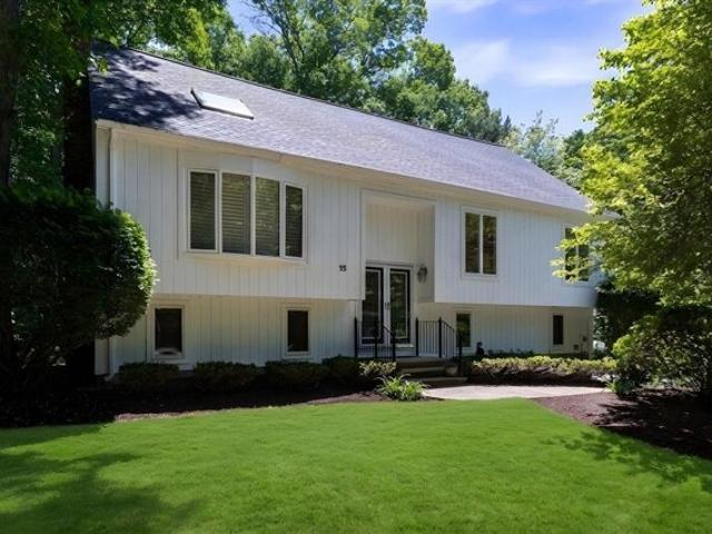 Pond View Cir, Sharon, Home For Sale