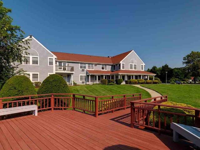 Pondside at Littleton 2 Bedroom Apartment for Rent at 147 King St, Littleton, MA 01460