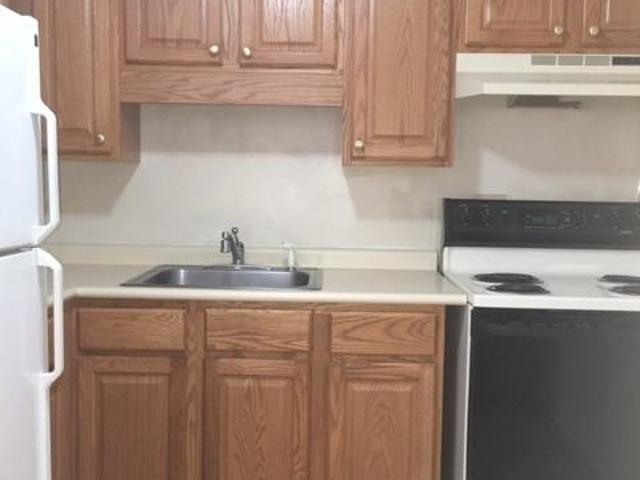 Pondview Apartments 1 Bedroom Apartment for Rent at 360 Highland Ave, Cheshire, CT 06410