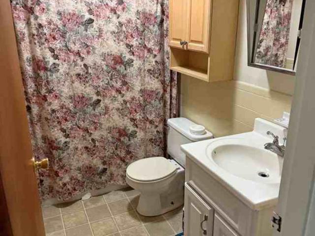 Pondview Apartments 2 Bedroom Apartment for Rent at 360 Highland Ave, Cheshire, CT 06410