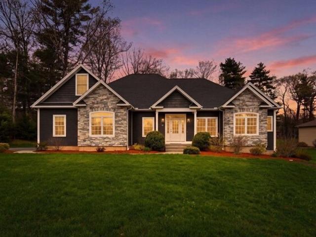 Pondview Dr, East Longmeadow, Home For Sale