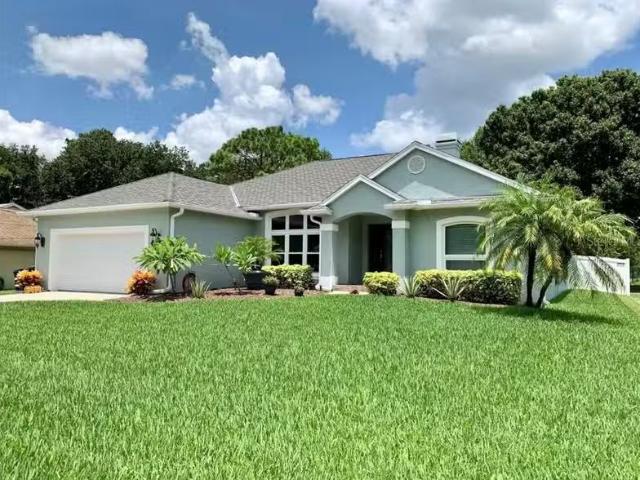 Pool Home In Oldsmar: Pet Friendly and Great School District..