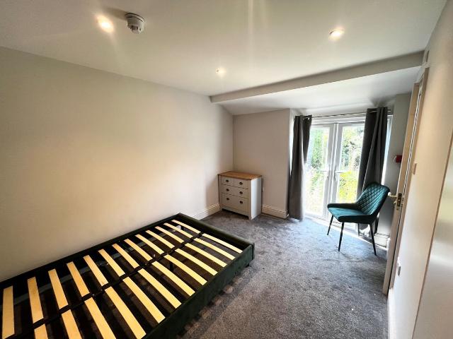 Poole BH14, 1 bed property to rent, £725 pcm | PrimeLocation