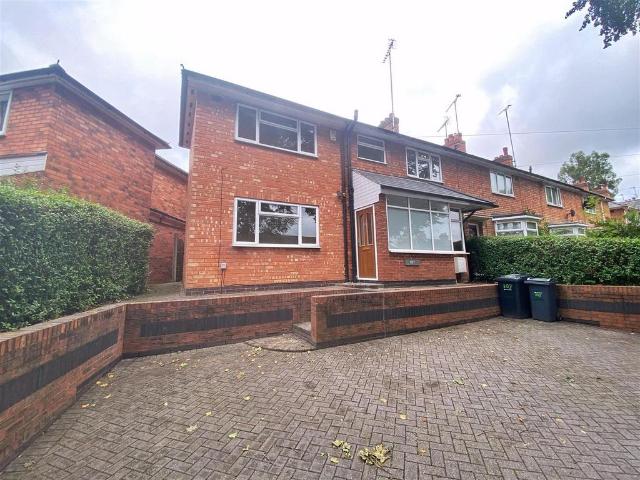 Poole Crescent, Harborne, Birmingham. 6 bed private hall to rent £2,450 pcm £565 pw