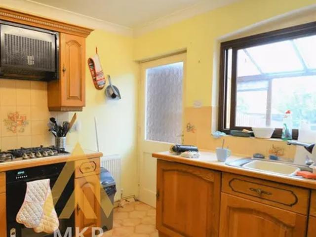Poole Crescent, Metchley, B17 0PE, United Kingdom | 3 bed house for rent #167884443 | Rentberry