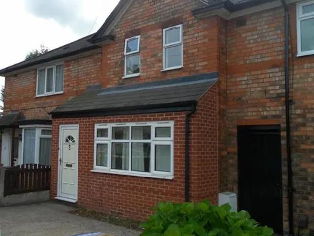 Poole Crescent, Metchley, B17 0PE, United Kingdom | 4 bed duplex for rent #70271821 | Rentberry