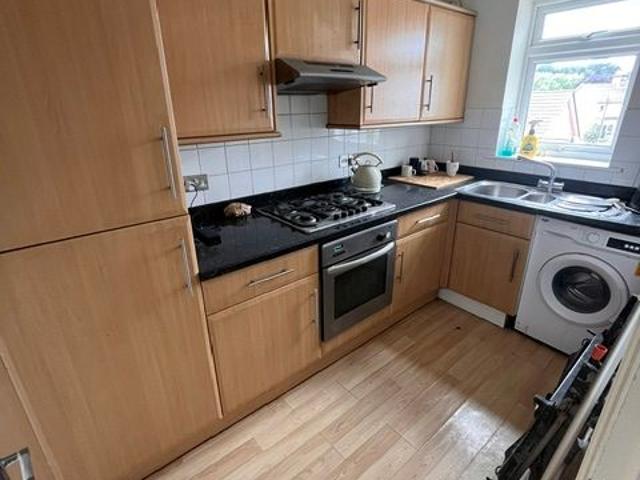 Poole Road, Poole BH12, 2 bed flat to rent, £950 pcm | PrimeLocation