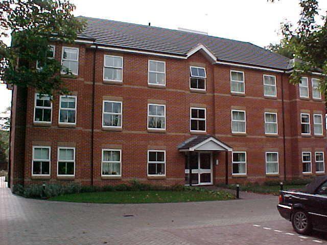 Poole Road, Westbourne, Bournemouth BH4, 2 bed flat to rent, £1,250 pcm | PrimeLocation
