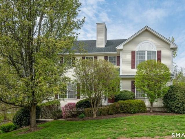 Pocono Ln Unit,danbury, Condo For Sale