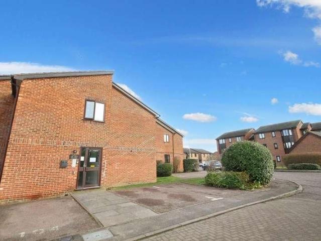 Poets Chase, Aylesbury, HP21