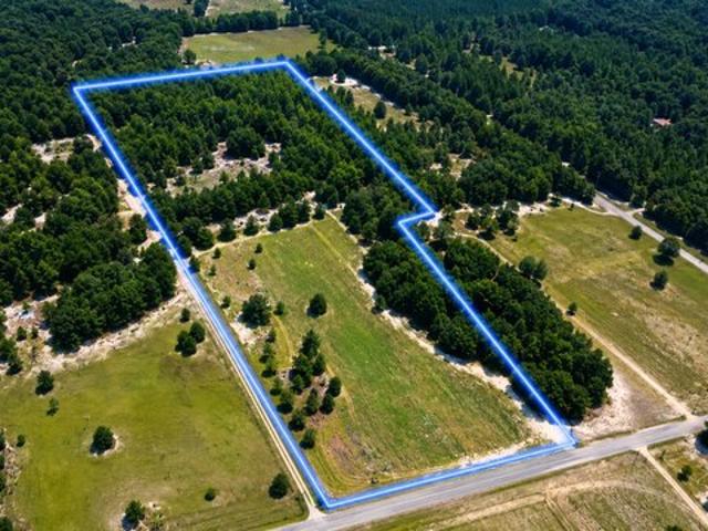 Poinsettia Rd, Wagener, SC 29164