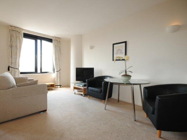 Point West, Gloucester Road SW7, 1 bed flat to rent, £3,033 pcm | PrimeLocation