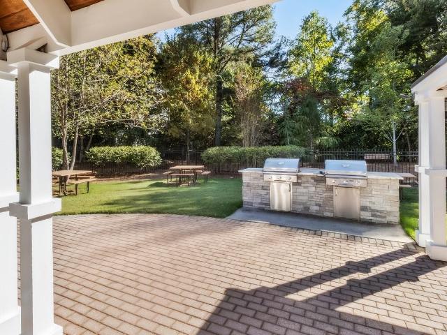 Point at Perimeter 1 Bedroom Apartment for Rent at 100 Ashford Gables Dr, Dunwoody, GA 30338