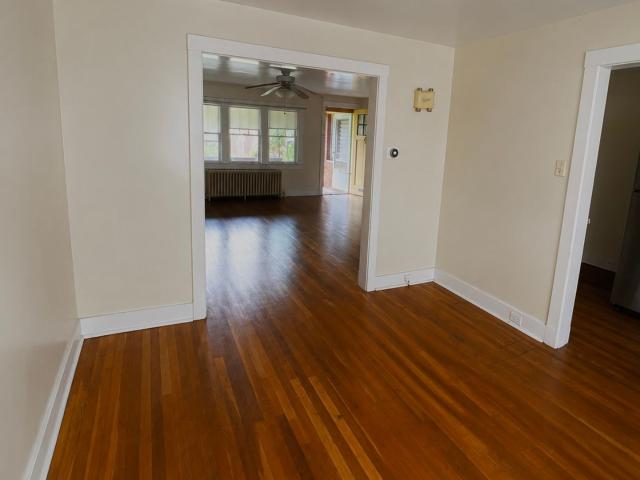 Point Breeze 2 Bed 1 Bath