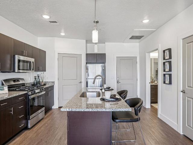Point of View Apartments 2 Bedroom Apartment for Rent at 186 E Future Way, Draper, UT 84020