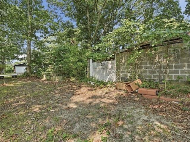 Point St, Freetown, Plot For Sale