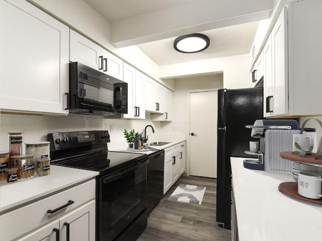 Pointe at Northern Woods 1 Bedroom Apartment for Rent at 5615 Sierra Ridge Dr, Columbus, OH 43231 Northern Woods